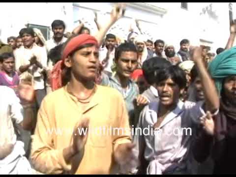 LK Advani delivers speech in Gujarat on Ram Rath Yatra, 1990 - Archival ...