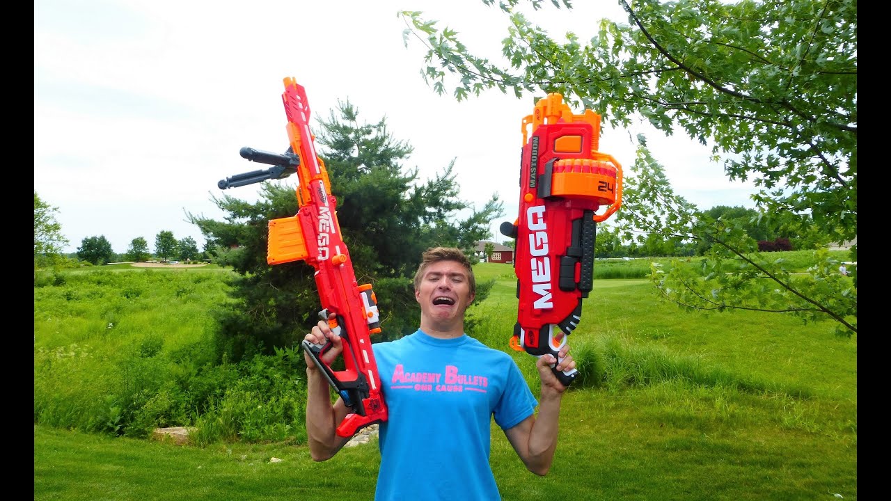 [NERF WAR] Mastodon Vs Centurion - YouTube