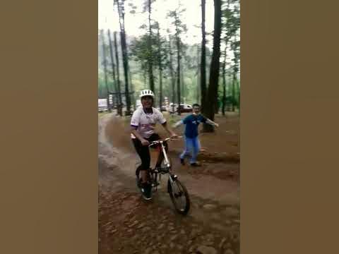 Gowes akhir tahun 2022 di kejar Hujan #puncakpasirheulang - YouTube