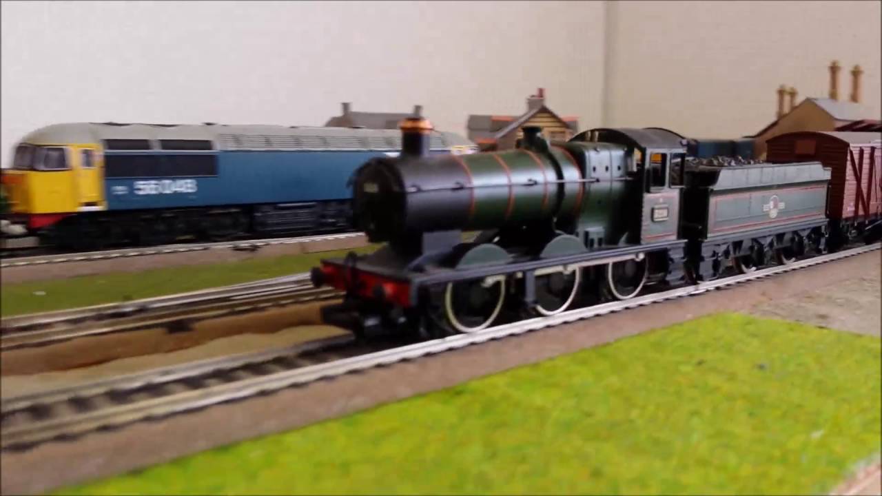 Mainline 37-077 BR 0 6 0 2251 Class Collett Loco No. 3210 BR Green ...