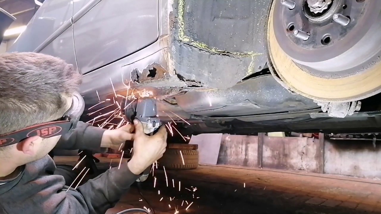 Can I save this IS200 from a major rust problem? - YouTube