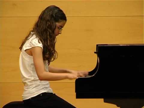 Núria Puig 2-Concert Vila-seca II Mostra - YouTube