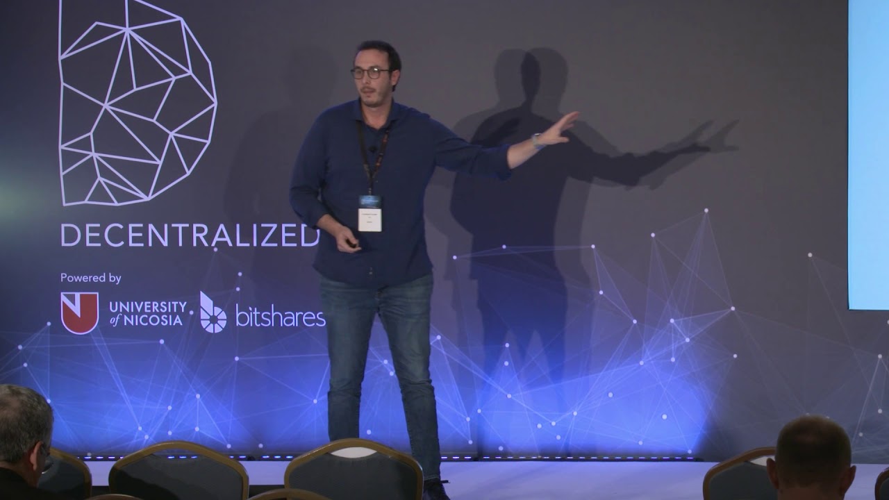 Alessandro Palombo | Decentralized 2019 | Jur: Legal. Decentralized ...