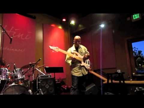 Rodney Taylor, Maputo, bass solo, Keith Rouster July 8, 2012 - YouTube