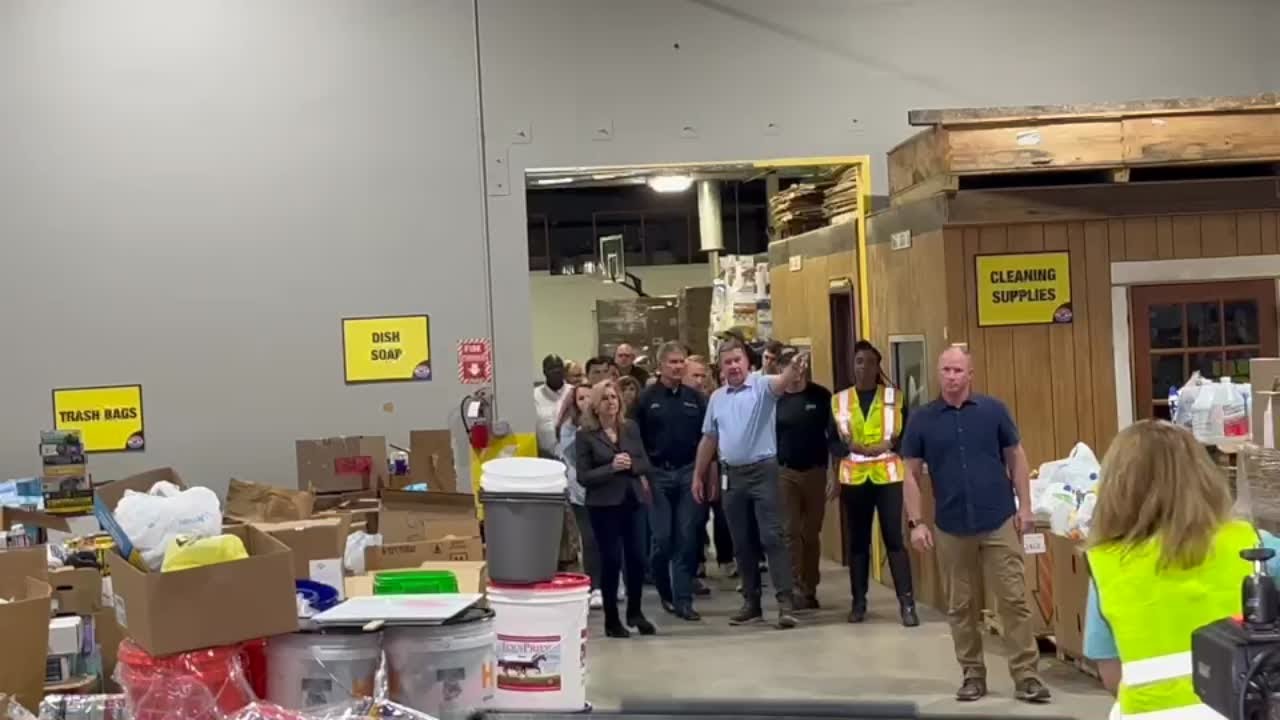 Gov. Bill Lee visits the Northeast Tennessee Disaster Relief Center ...