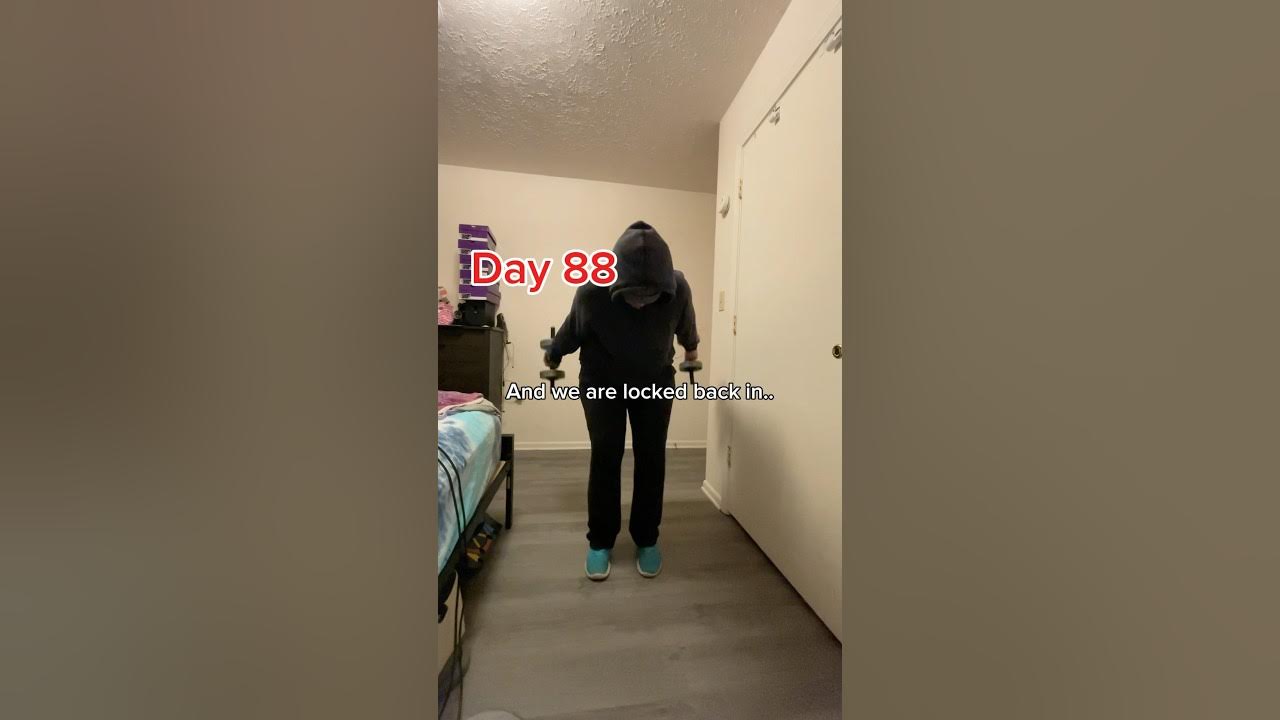 Day 88 | 100 squats🏋️‍♀️ 100 kickbacks 100 dips💪 500 skips🔥 #day88 #workoutchallenge #fattofit ...