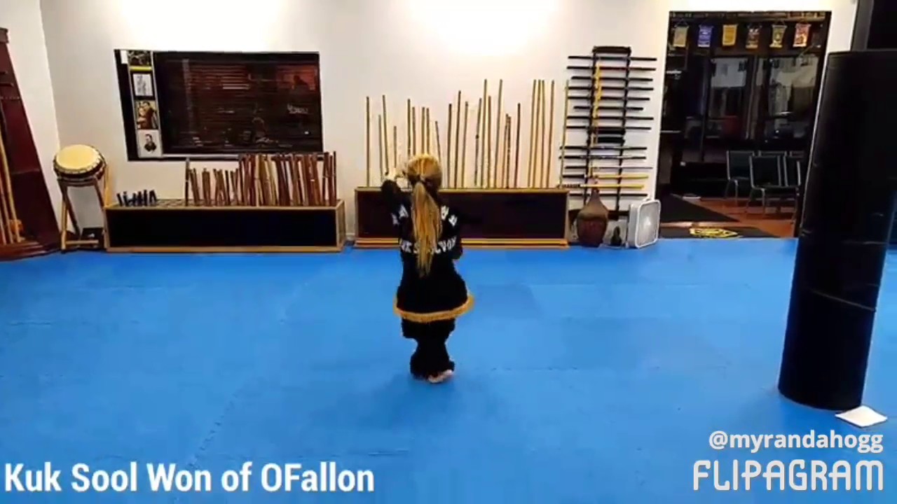TRADITIONAL KOREAN MARTIAL ARTS: Kuk Sool Won - YouTube