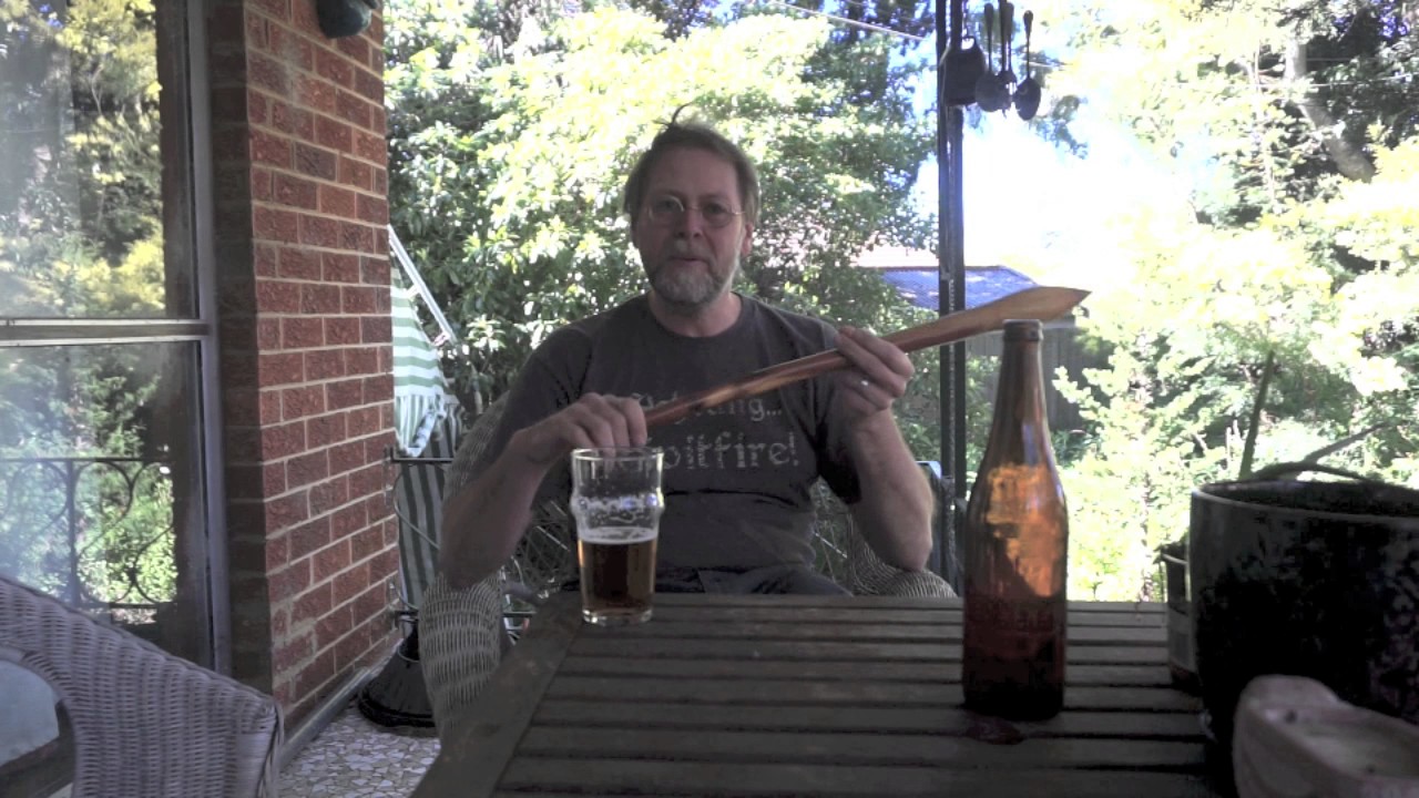 Aboriginal Martial Arts: The Waddy - YouTube