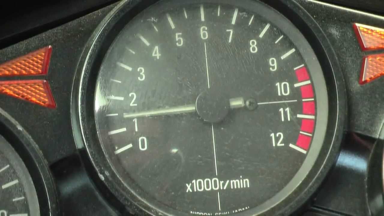 Yamaha XJ900 (31A) synching with Carbtune II - YouTube