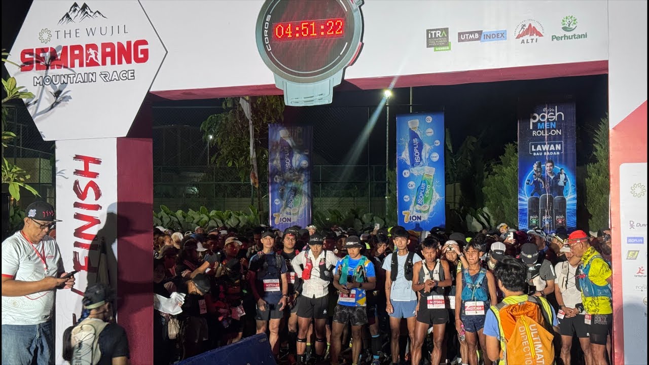 THE WUJIL SEMARANG MOUNTAIN RACE FLAGOFF 27KM! - YouTube