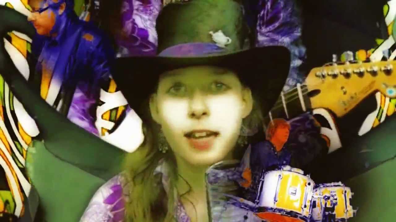 The Roz Bruce Infusion - Days Entwine - YouTube