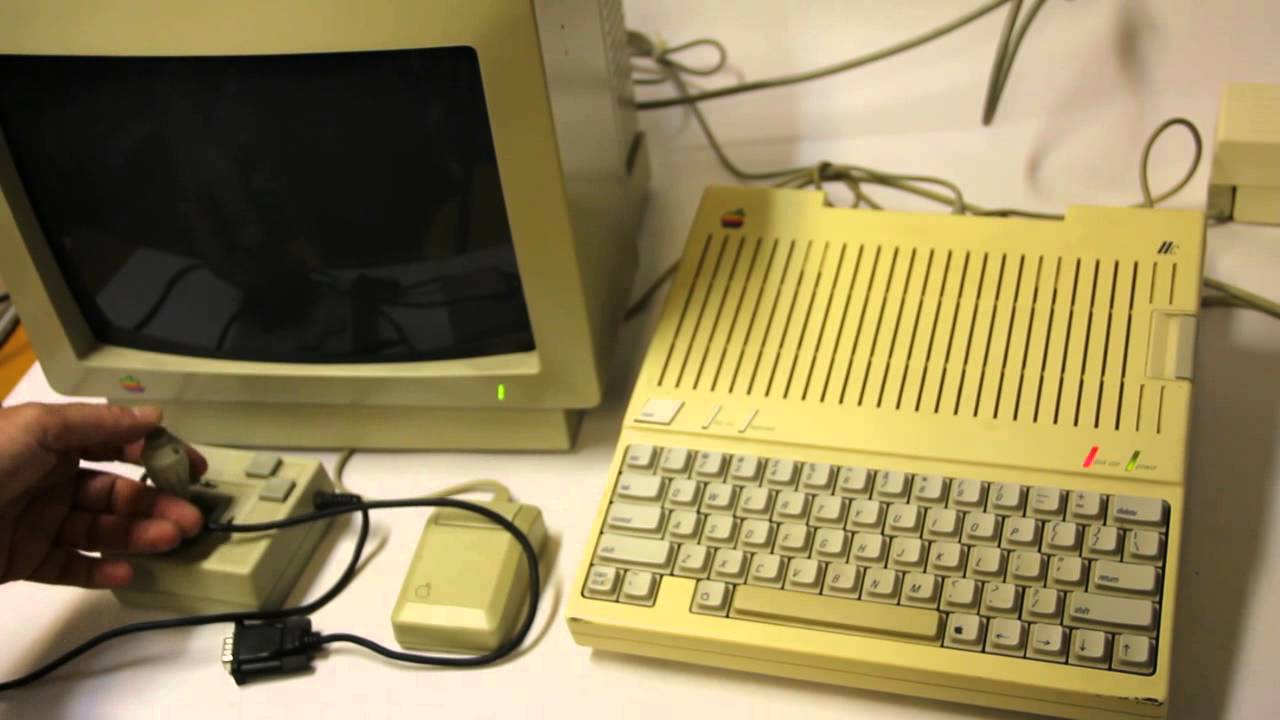 Apple IIc, monitor, mouse and joystick - YouTube