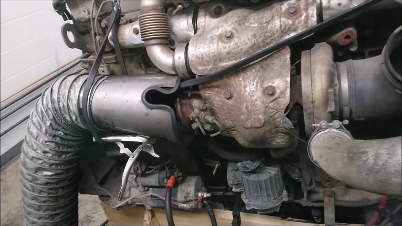2017 Detroit Diesel DD15 Engine - YouTube