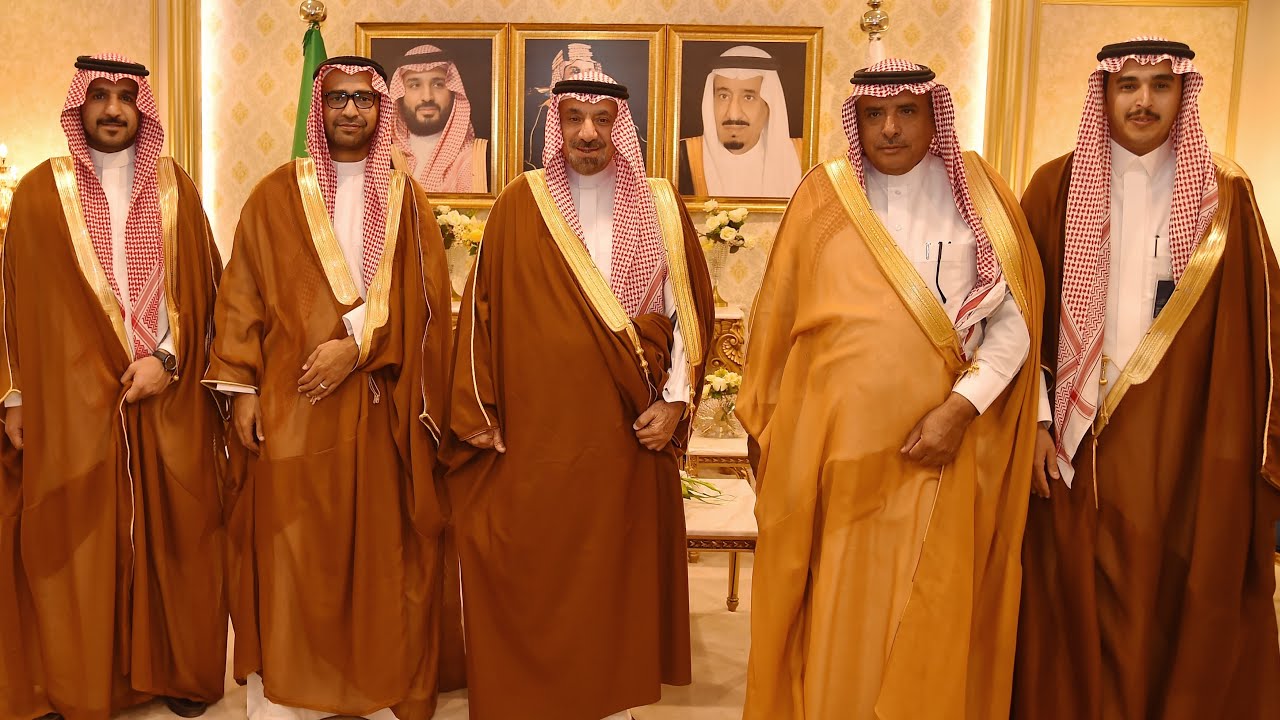 الأمير جلوي بن عبدالعزيز يستعرض تقريرا ً لأعمال متحف نجران الأقليمي Youtube