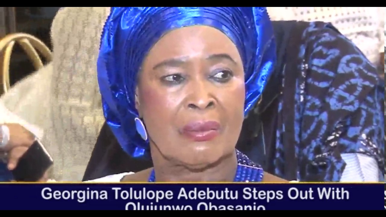 SIR KESINGTON ADEBUTU AND FRM PRESIDENT OLUSEGUN OBASANJO FAMILY BECOME ...