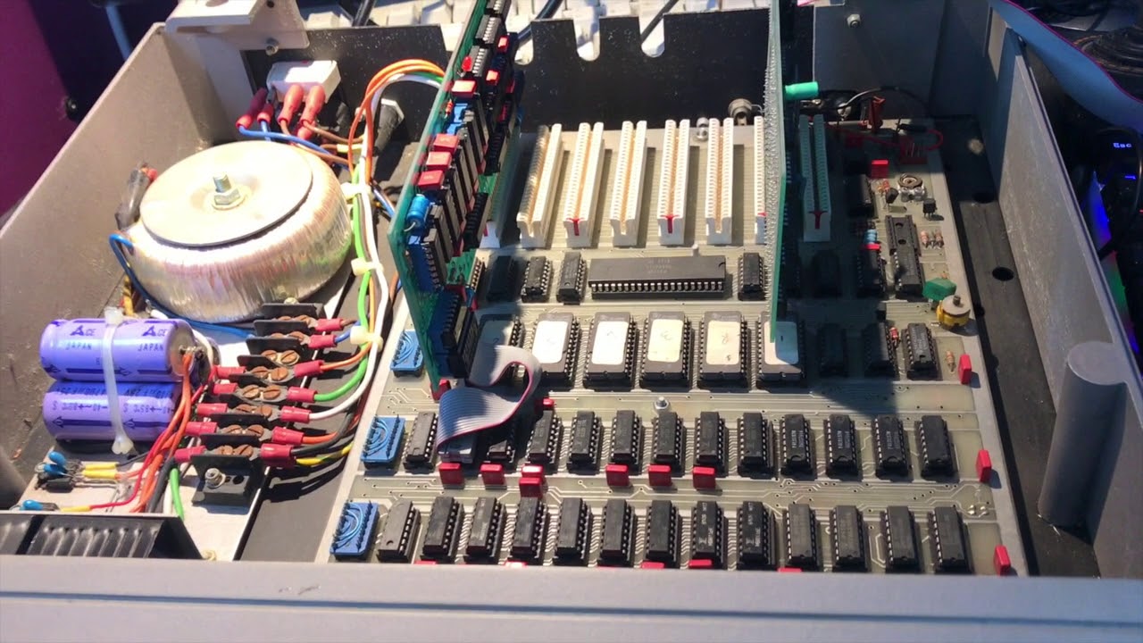 Apple II UK Clone 1980s - YouTube