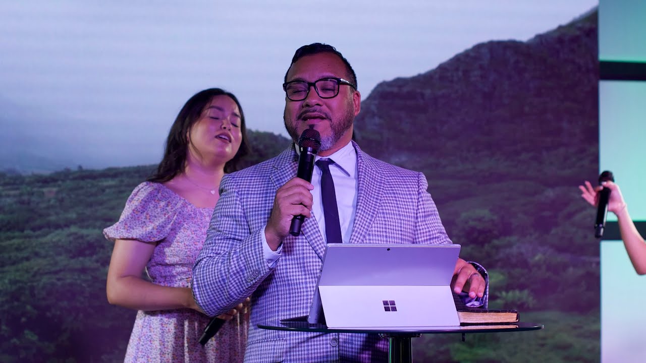 Soltandolo | Pastor Jorge Laboy - YouTube