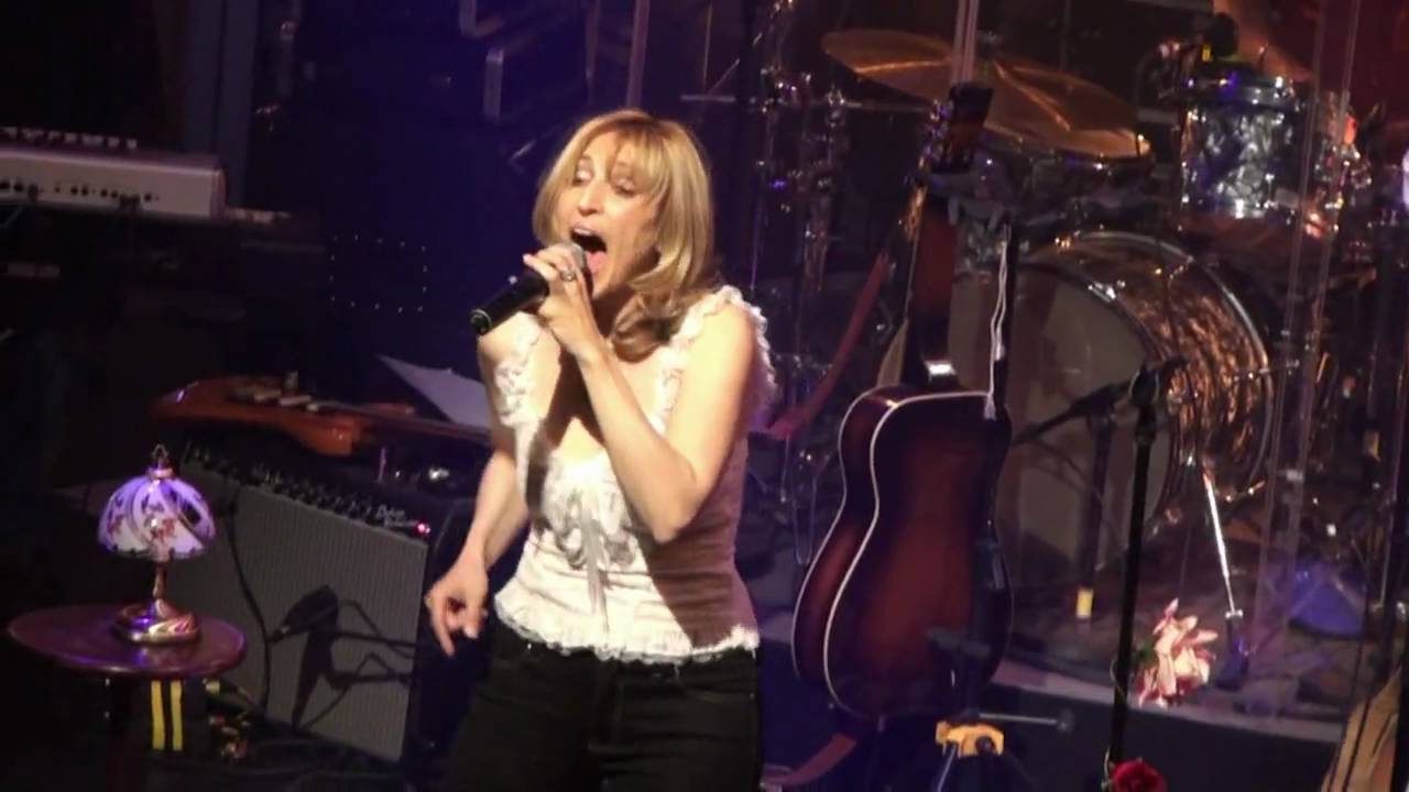ROSE ALLEYSON - Just Like A Woman - YouTube