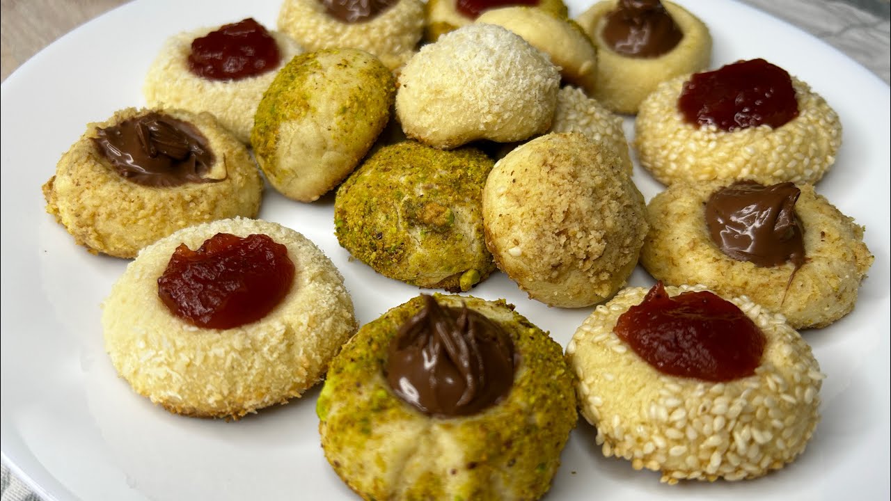 Easy and Yummy Butter Cookies with different decoration - YouTube