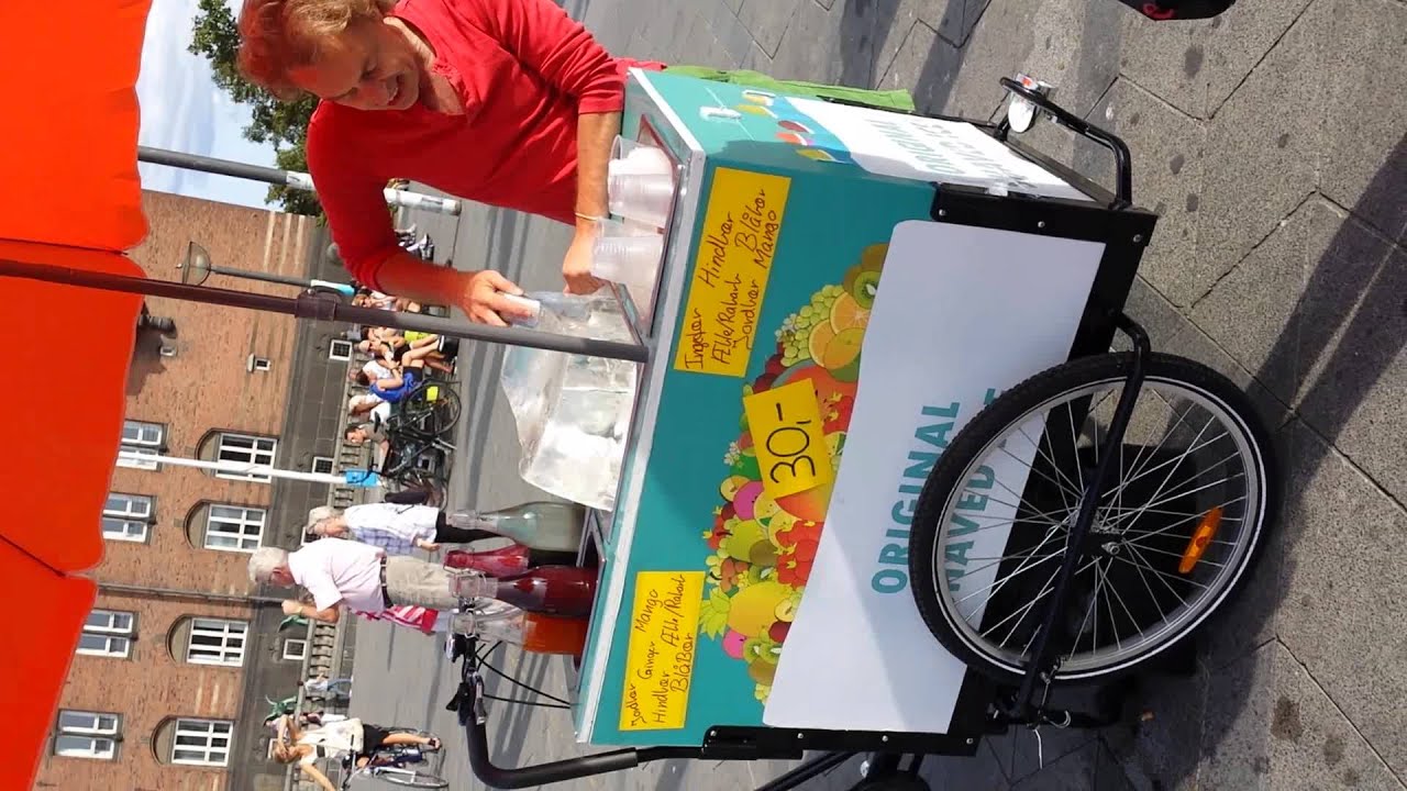 Slush Ice in Denmark น้ำแข็งใส ณ กรุงโคเปนเฮเก้... - YouTube