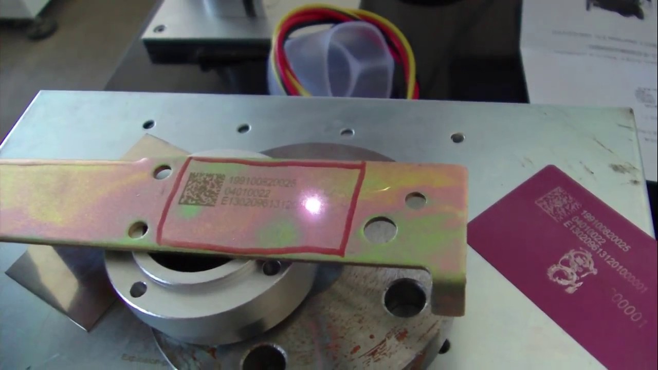 QR code laser marking machine, fiber laser engraving machine ,qr code ...