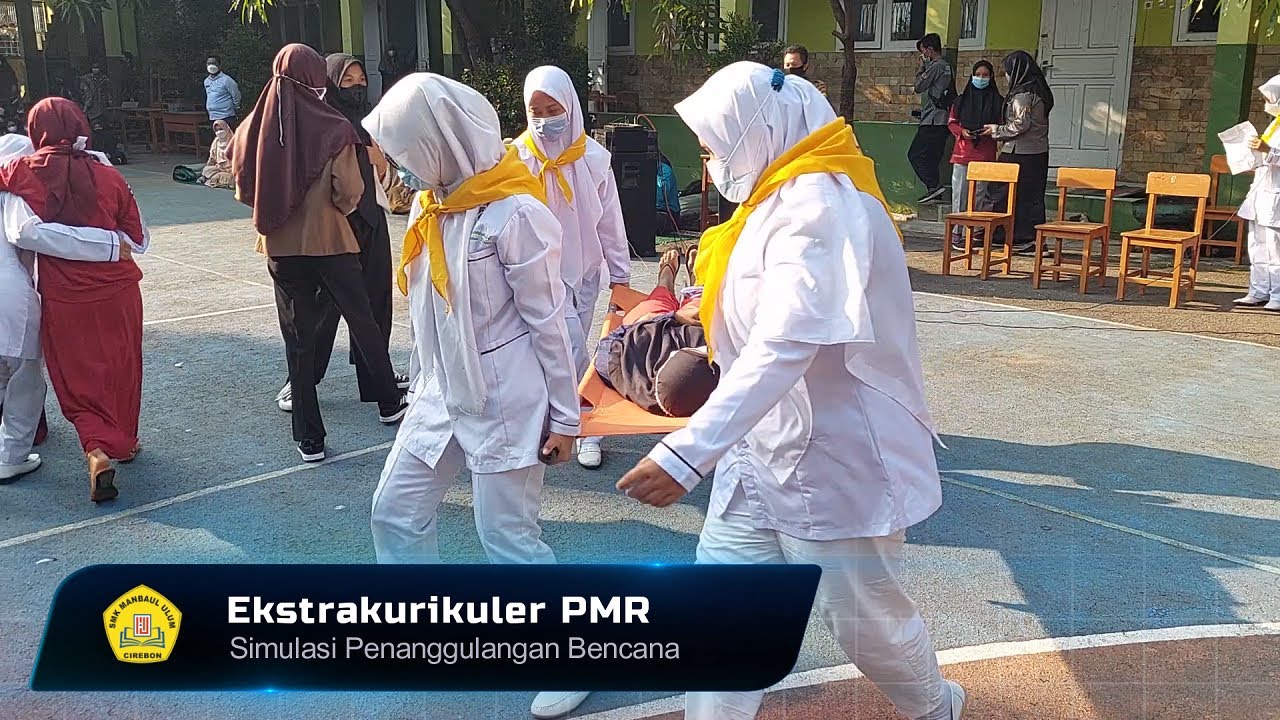 Dok. Ekstrakurikuler Palang Merah Remaja (PMR) SMK Manbaul Ulum Cirebon ...