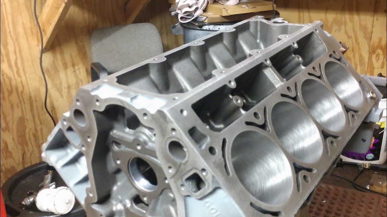 The 6.0 is back from the machine shop! - YouTube