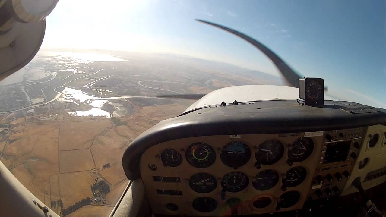 Turning stalls in flying lesson lesson 4 - YouTube