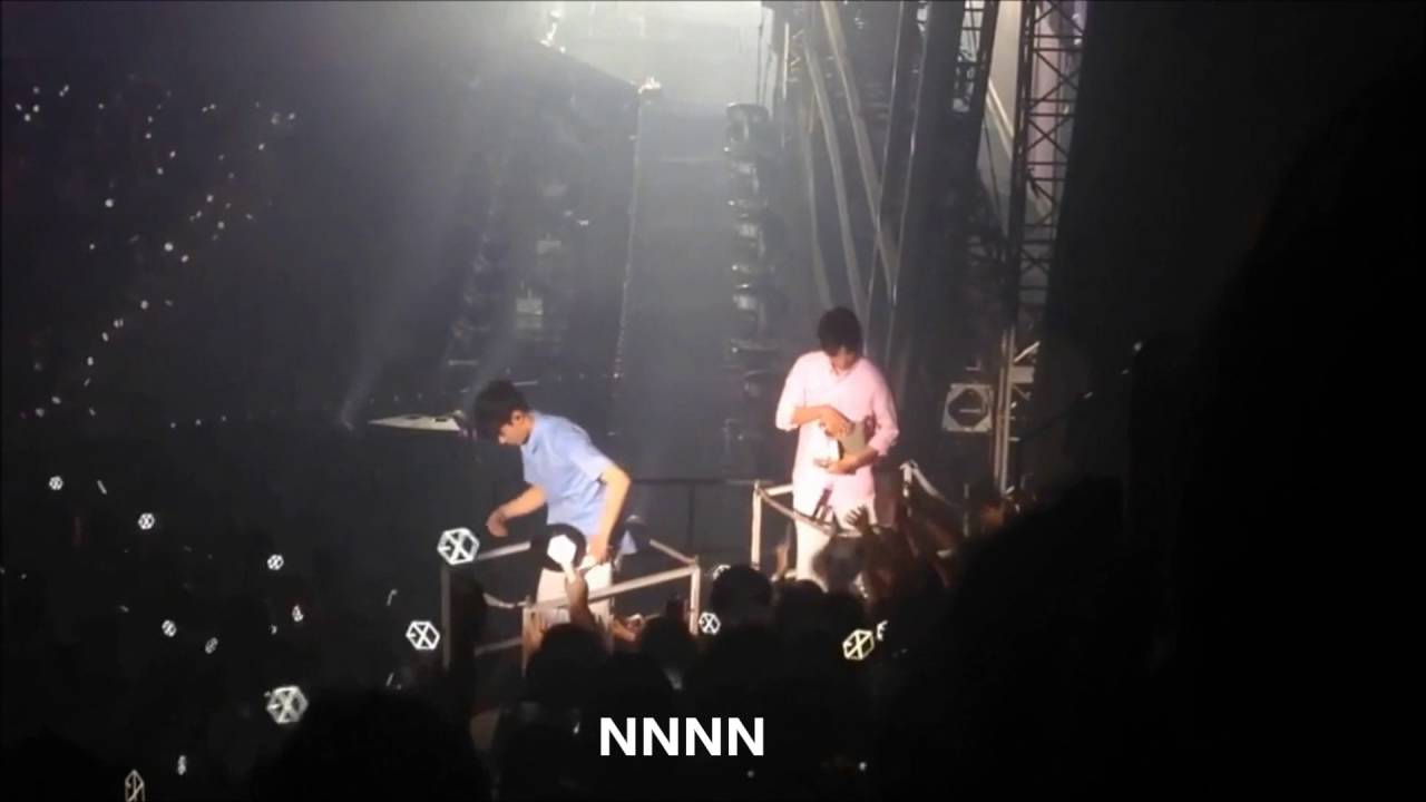 160724 XOXO Lay Baekhyun - EXOrDIUM in Seoul - YouTube