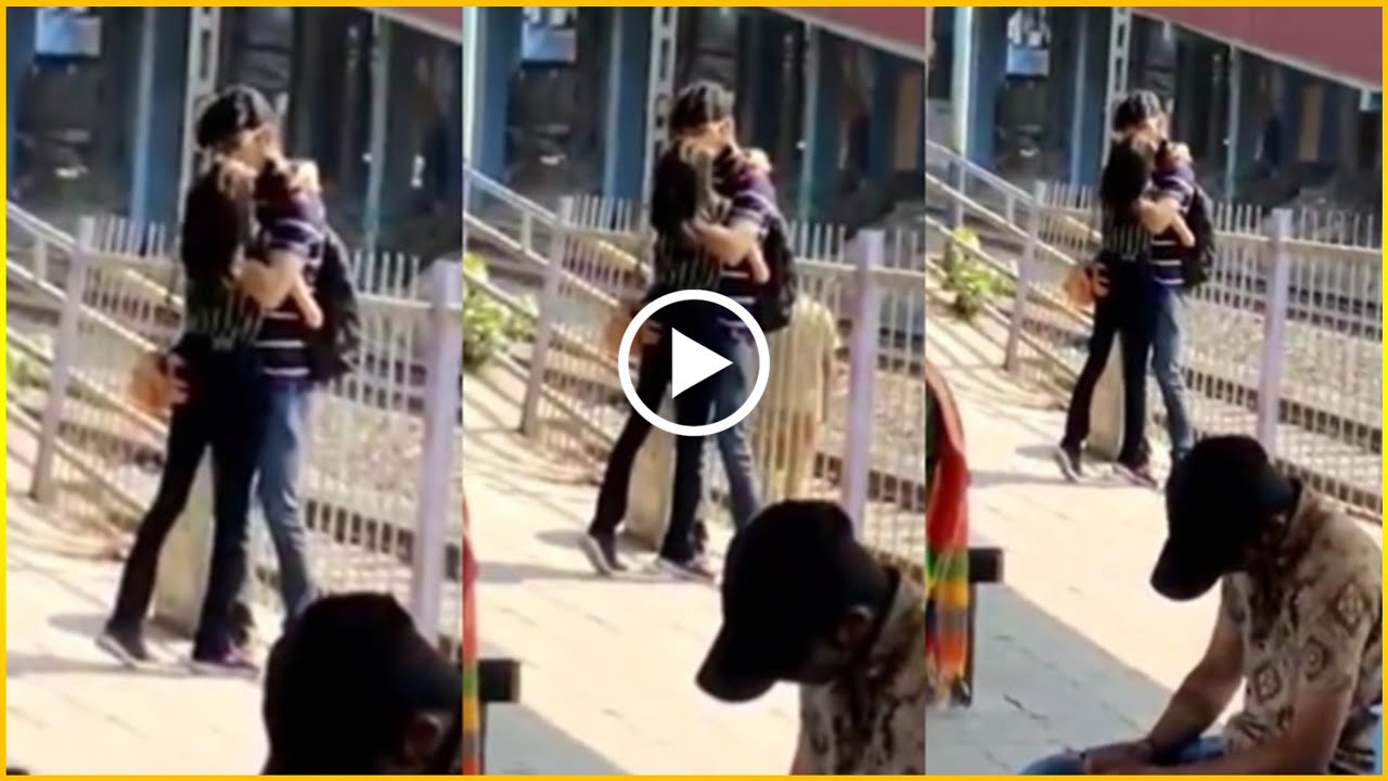 Viral Video Couple Kissing On Mumbai Railway Platform Roamntic Video