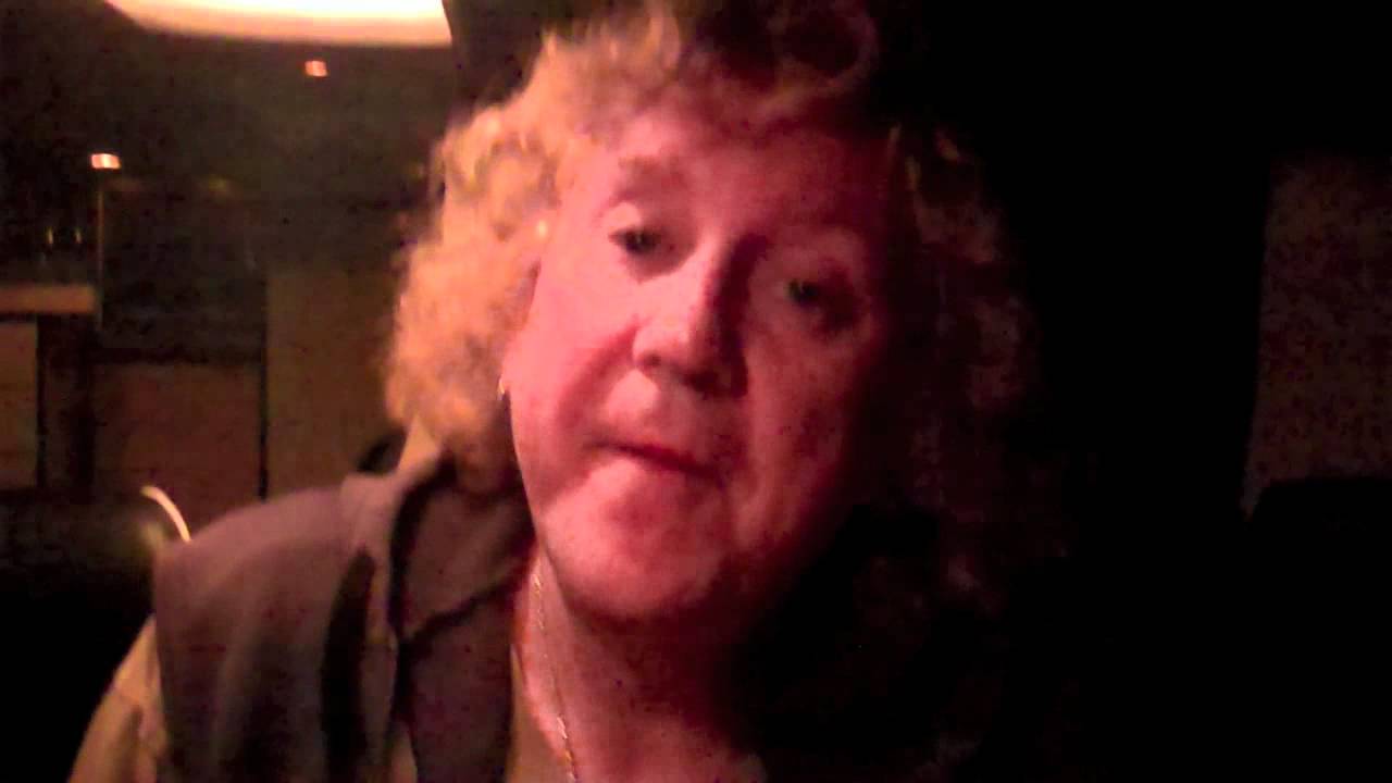 SAGA vlog falll tour 2011 #3 "It's A Glamorous Life" with Jim Gilmour ...