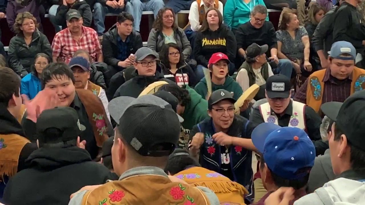 Behchoko handgames 12 March 16/19 - YouTube