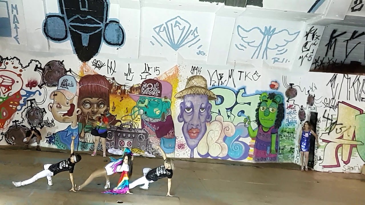 PEPO 1º PARADA LGBT DE LONDRINA - YouTube