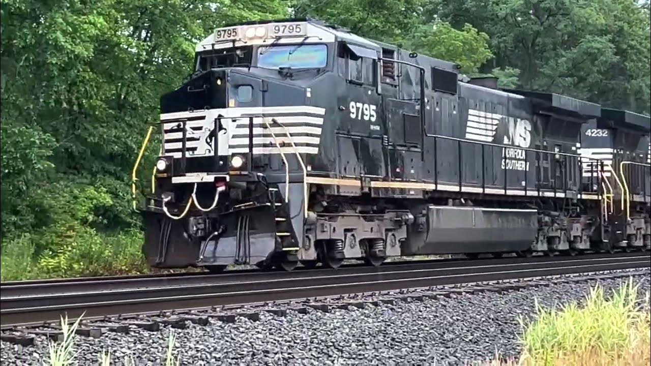 Wb ns 9795 manifest train meets Eb ns 8037 loaded ethanol train from Rootstown Ohio 8/3/2024 2 ...