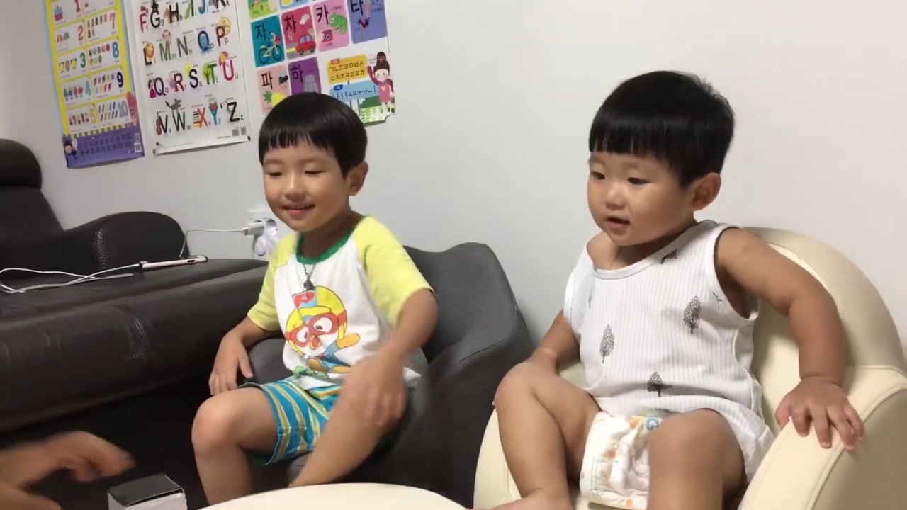 엄마표 영어 노부영 베렌스테인 베어 inside outside upside down 영어동화책 - YouTube