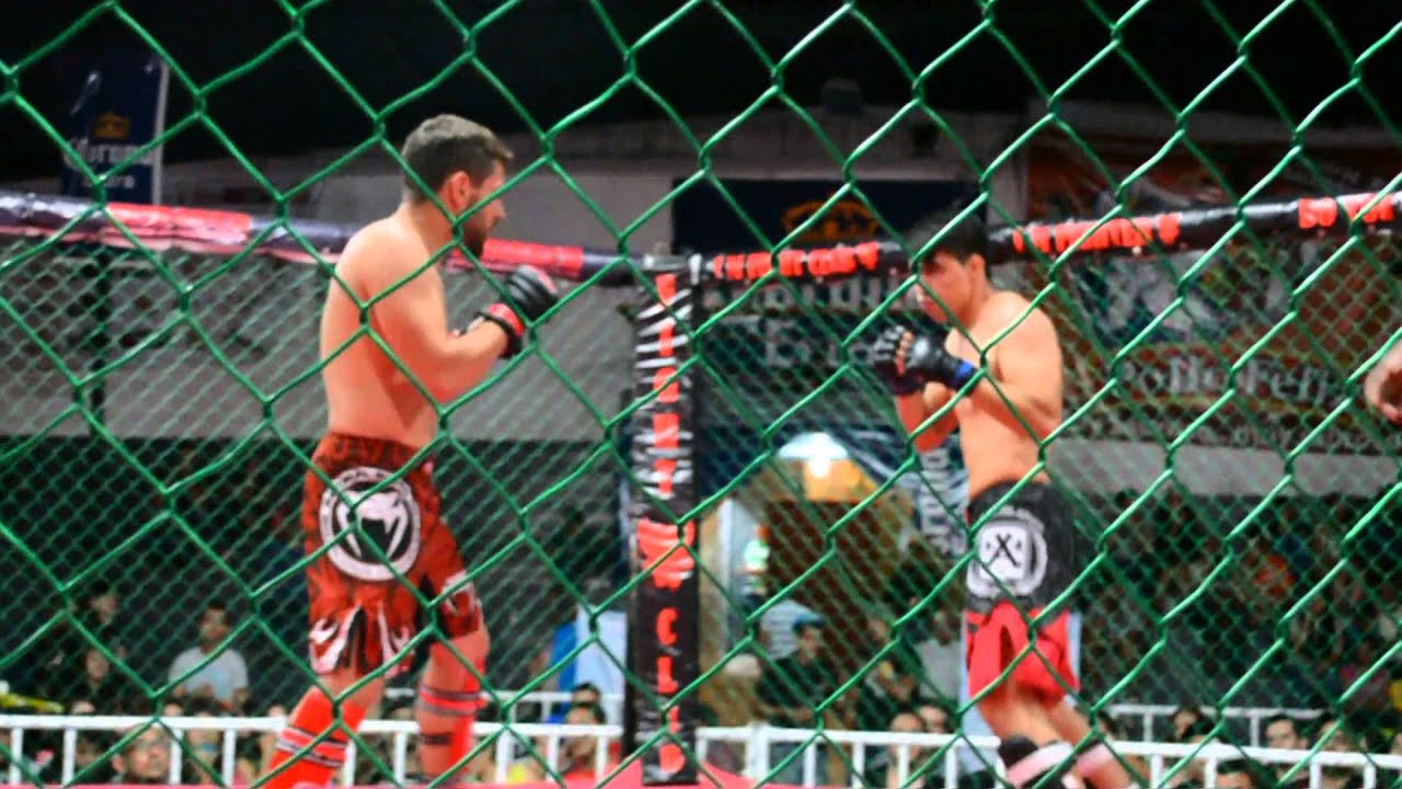 ricky herrera vs roberto villalobos - YouTube