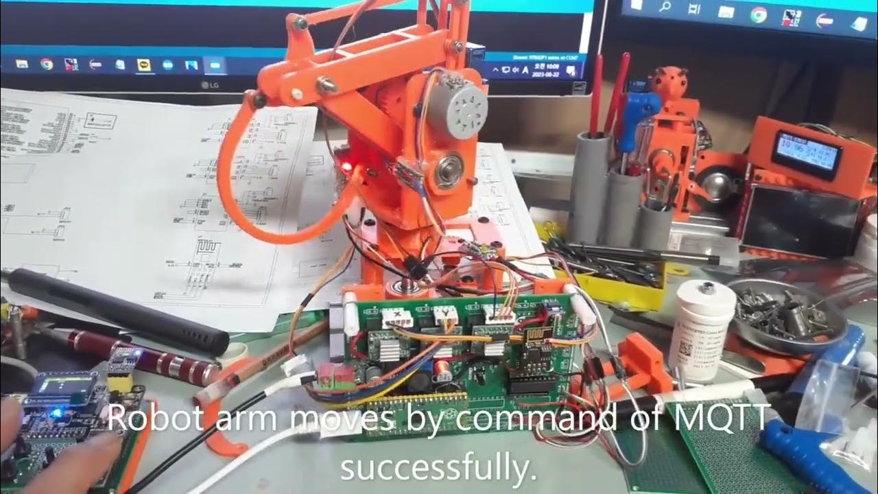 mini robot arm controlled by MQTT - YouTube