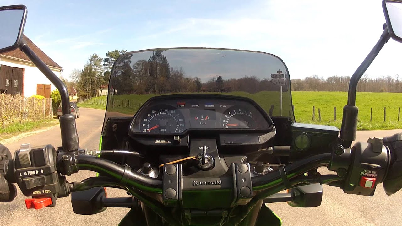 Kawasaki Z1000 R2 1983 - YouTube
