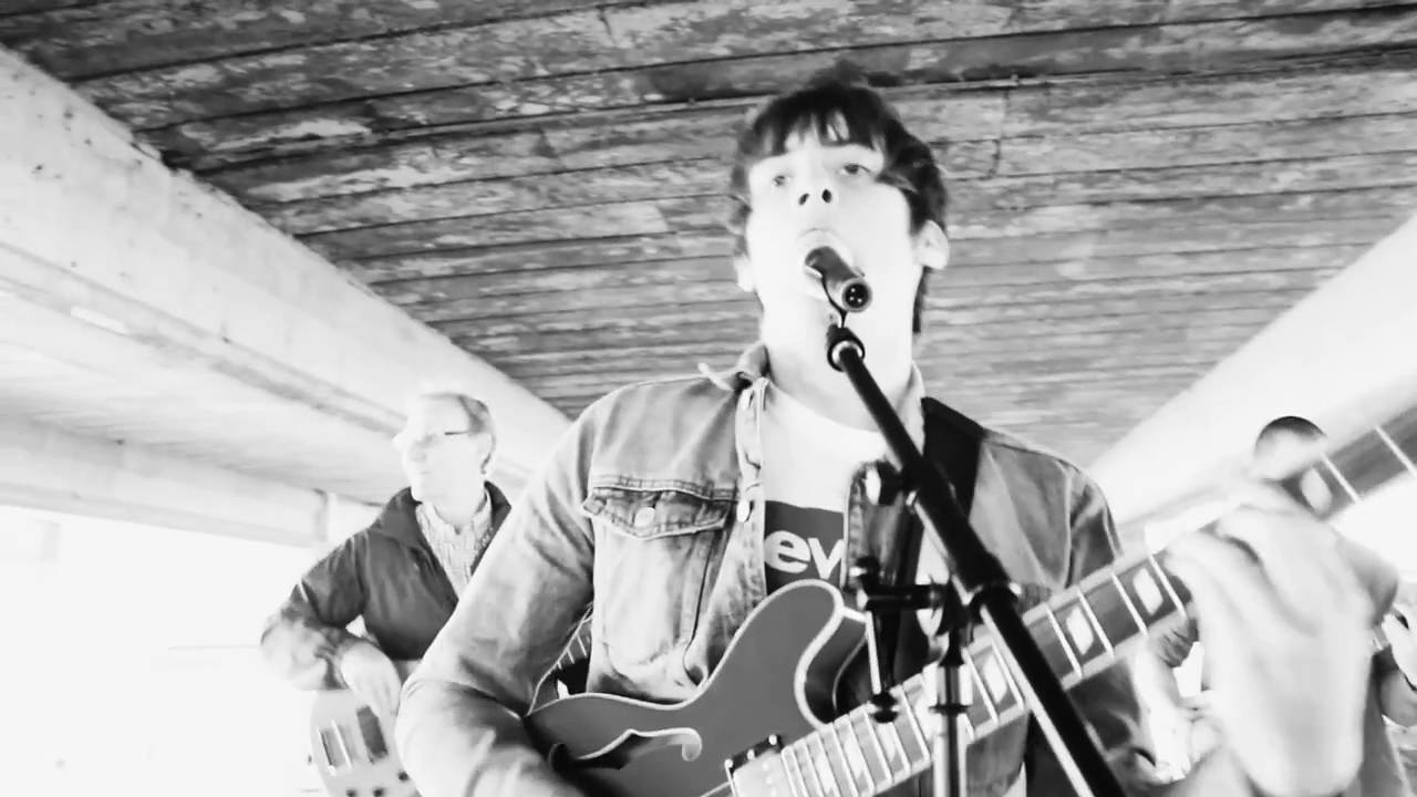CumbernauldFM Radio Presents - Shaun Kenny - I Know You - YouTube