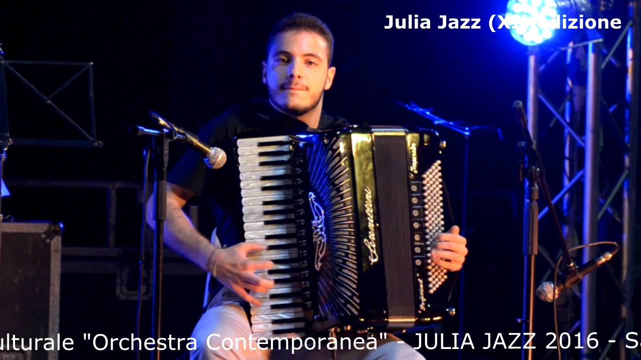 Julia Jazz 2016 - gruppo (R.Ruggieri) - Medley Disco - YouTube