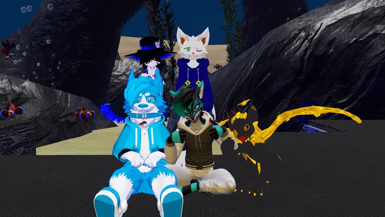 Mi Primera vez en Vrchat y recuerdos del juego - YouTube