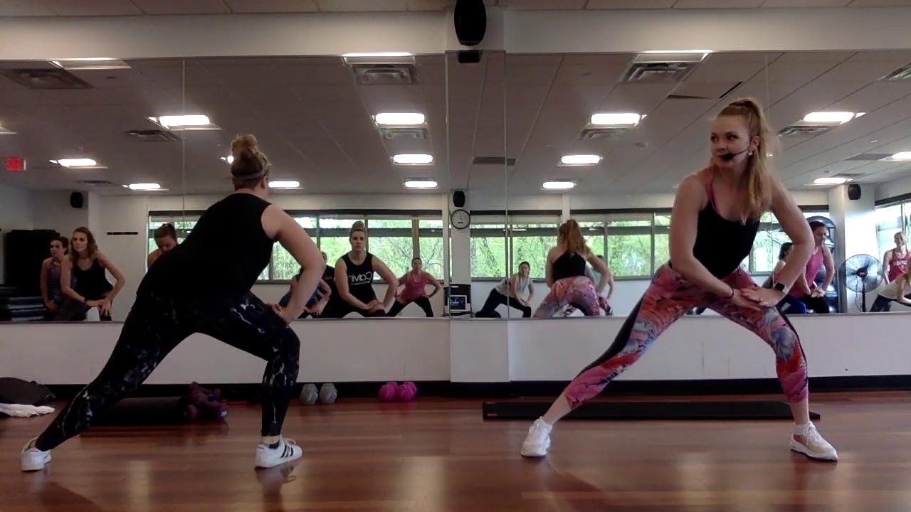 Women on Weights - Total Body Strength Workout: 45 min. | Danielle Mora ...