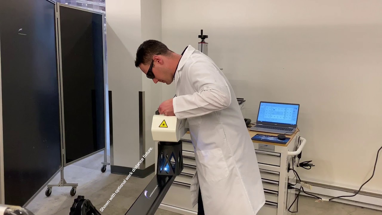 Ecobalt™ Class IV pulsed fiber MOPA system - YouTube