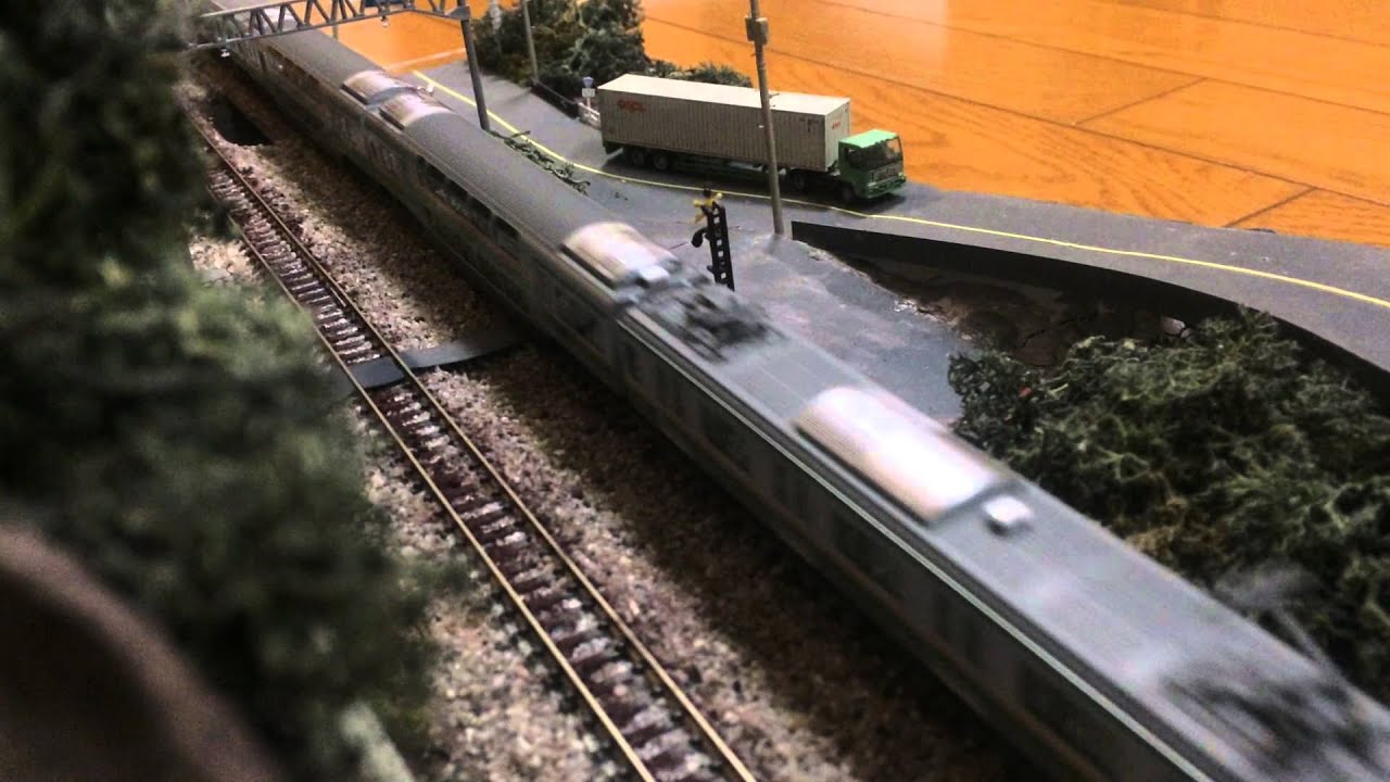 Nゲージ E233-3000系 KATO 10-1150 - YouTube