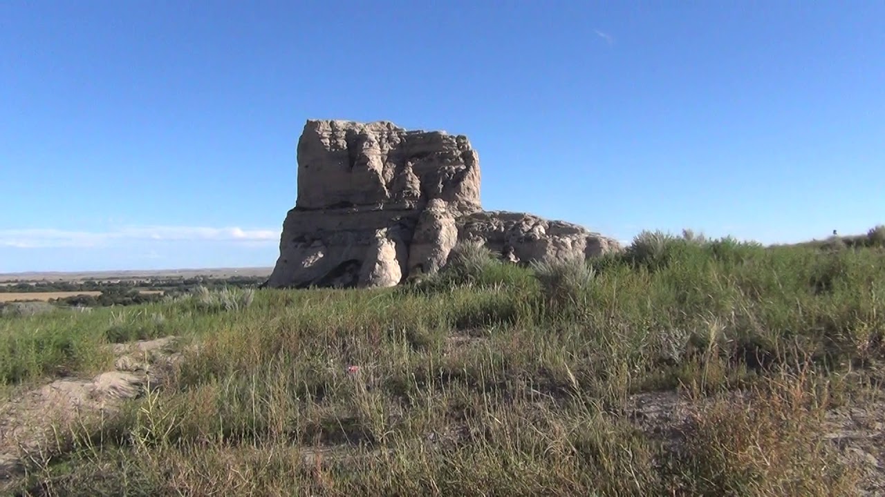 Courthouse and Jail Rock formations on the Oregon Trail in Nebraska ...
