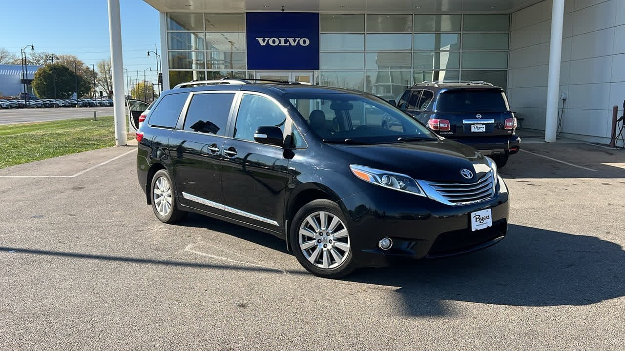 2017 Toyota Sienna Limited Columbus, Dublin, Reynoldsburg, Wothington ...