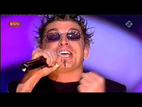 Danzel   You are all of that Live @ top of the pops 2005