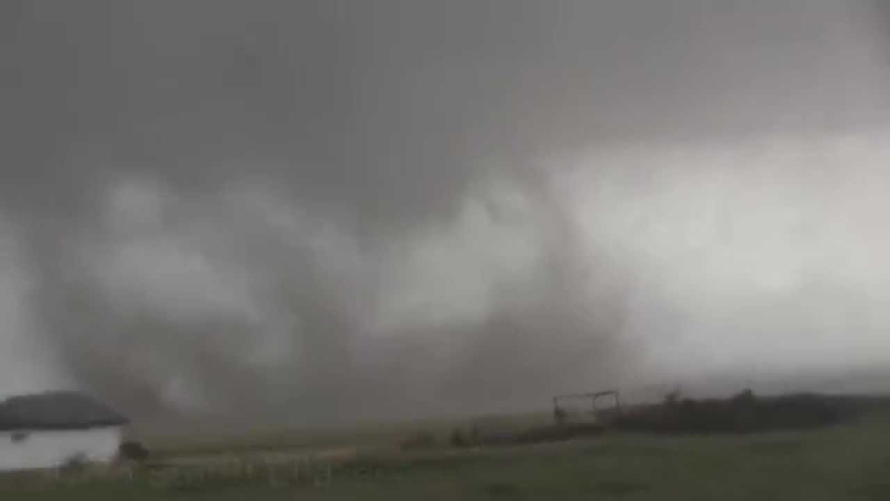 Violent EF3 Tornado-Near Elmer, Oklahoma-5/16/2015 - YouTube