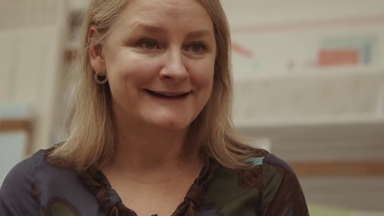 MyPlastic - Eliza Bonham Carter - YouTube