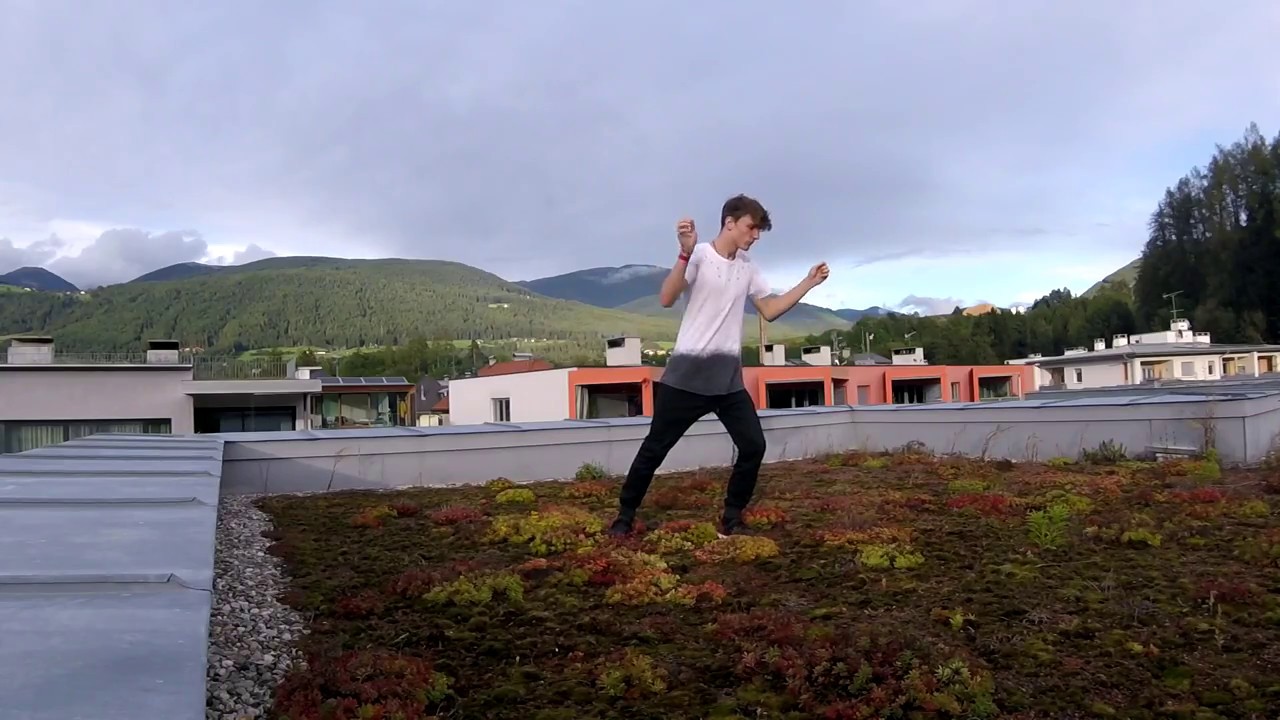 Dubstep Dance / Arius - Truffle - YouTube
